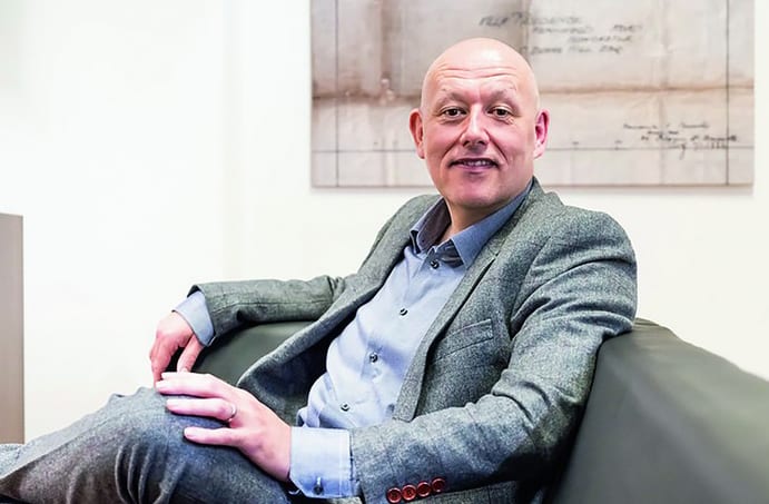 ROBSON LAIDLER ACCOUNTANTS A FIRM WITH ITS EYES SET FIRMLY ON THE ...