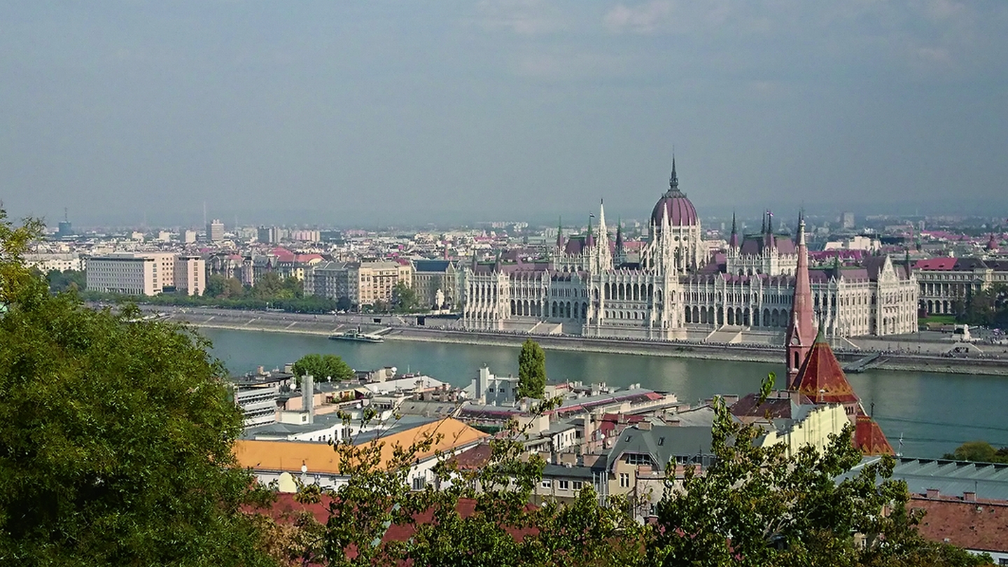 BEAUTIFUL BUDAPEST - Northern Insight Magazine
