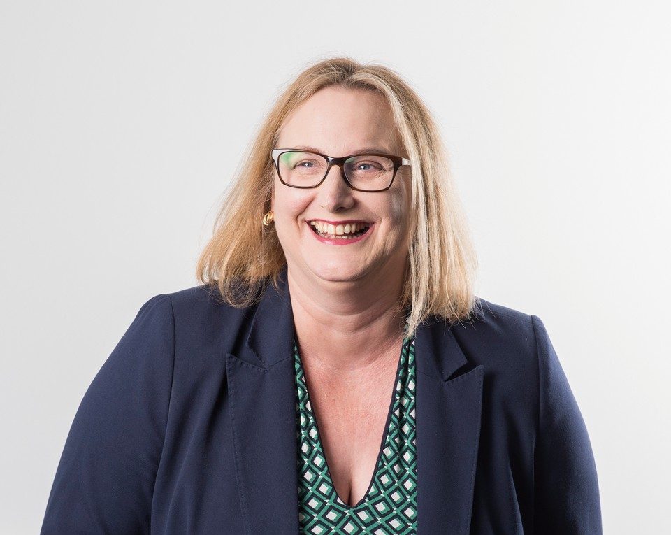 ARE YOU GOING ON HOLIDAY SOON? THINKING AIRBNB? THEN READ THIS ...