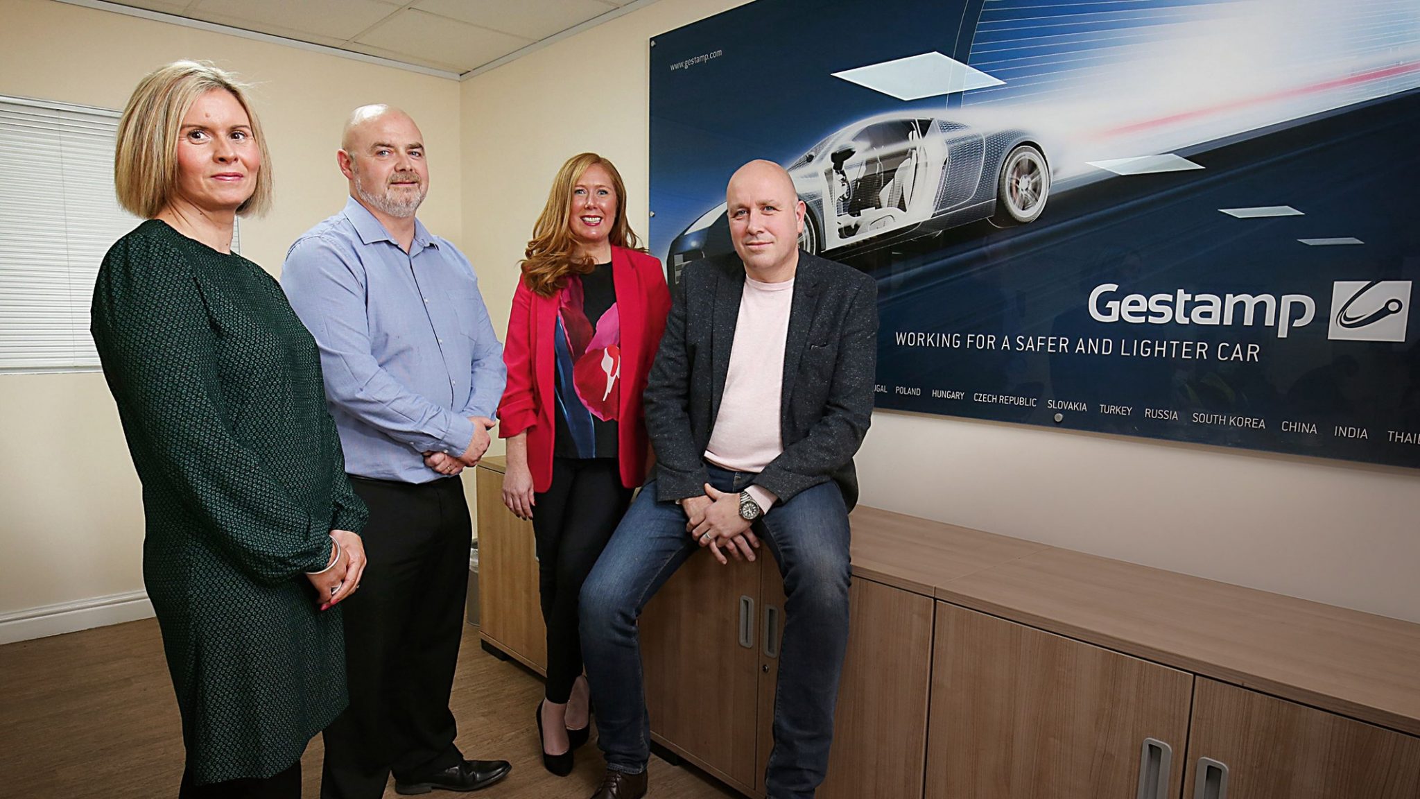 HORIZON WORKS STRENGTHENS ITS INDUSTRY SUPPORT - AND LOOKS TO THE ...