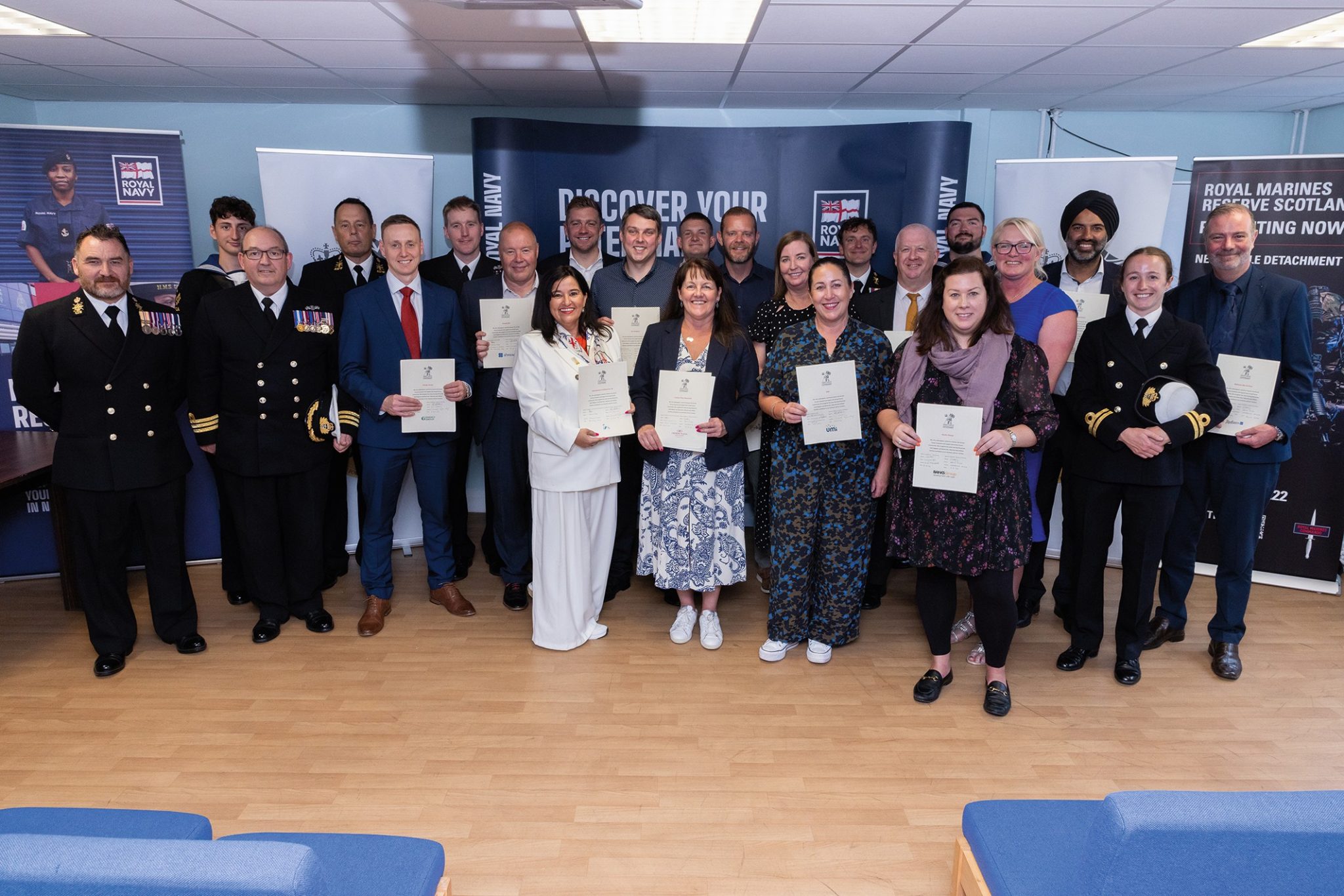 Durham Business Group Members sign the Armed Forces Covenant - Northern ...